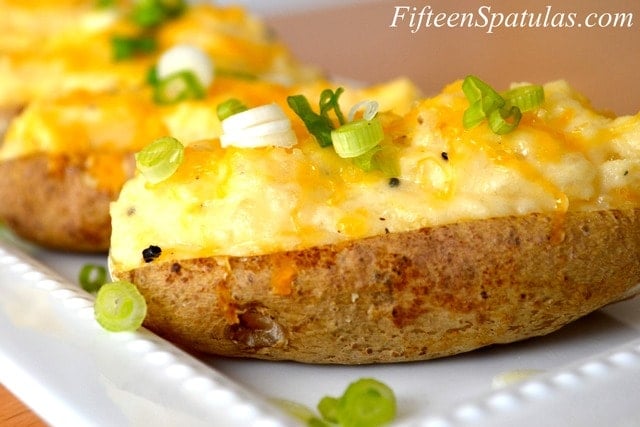 Cheddar Buttermilk Stuffed Potato Boats - Fifteen Spatulas