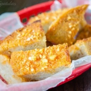 Sriracha Garlic Bread - Fifteen Spatulas